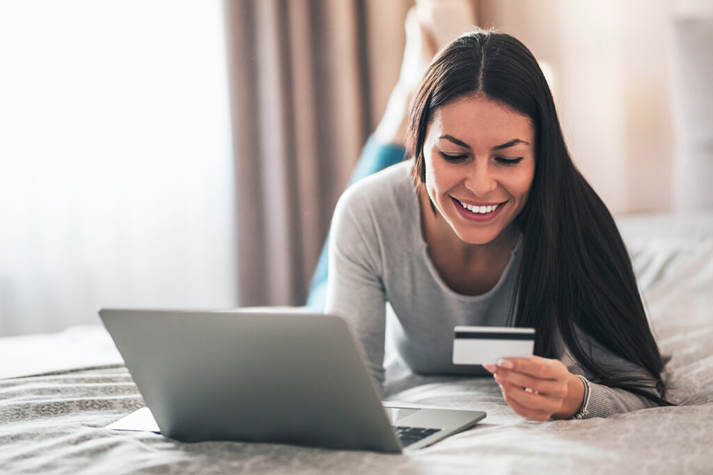 The Do's and Don'ts of Online Shopping - Quail Creek Bank